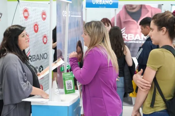 Nueva jornada de Empleo en tu Barrio | Enfoque Uno